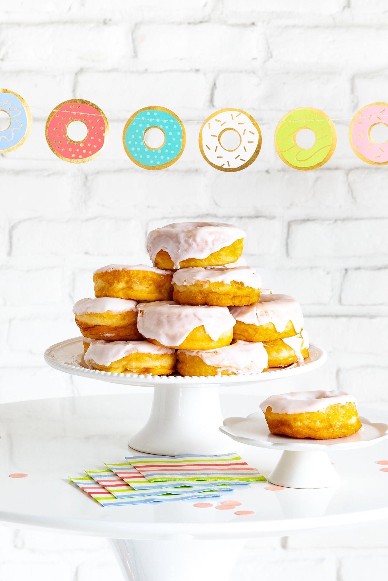 Donut Banner – 3LittlePicks
