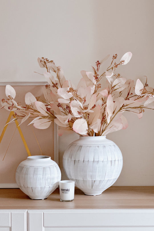 Home decor, dinnerware, lifestyle and party ware bring your home alive ...